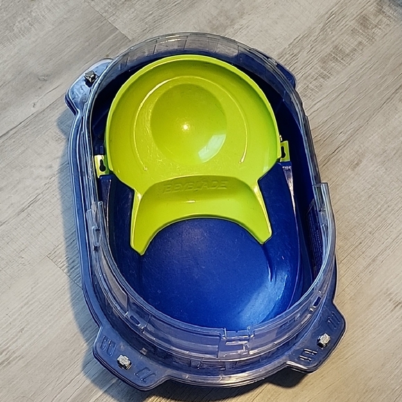 Toys | Beyblade Blue And Yellow Battle Arena With Beyblade And Launcher ...